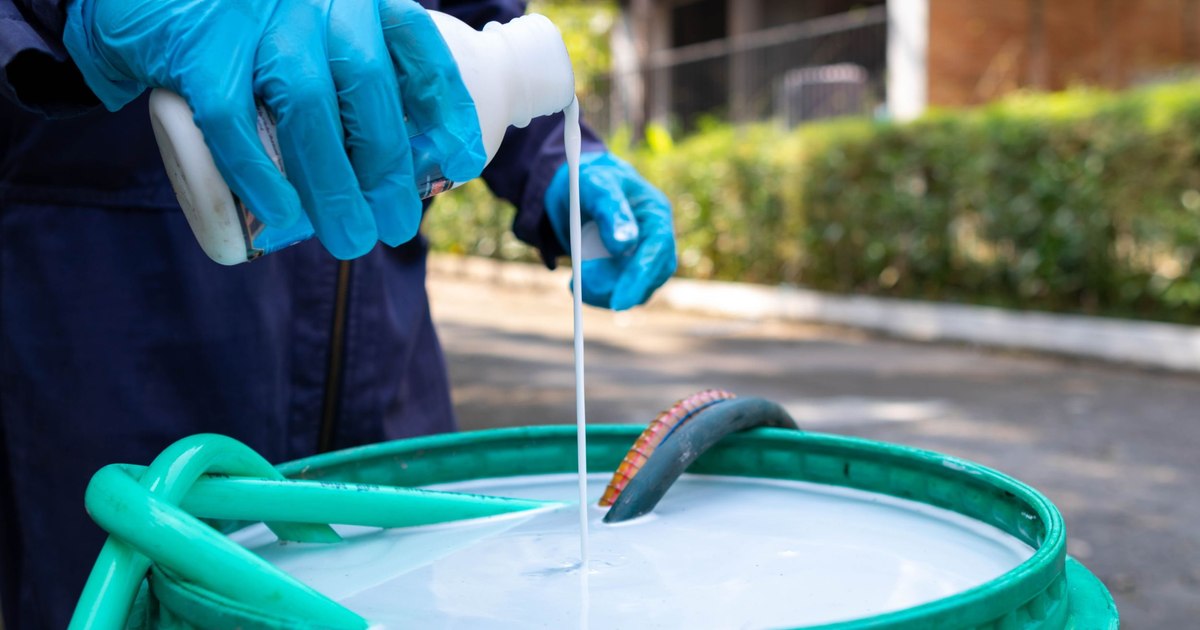 Pesticidele, la fel de periculoase ca fumatul. Riscul ascuns de cancer ...