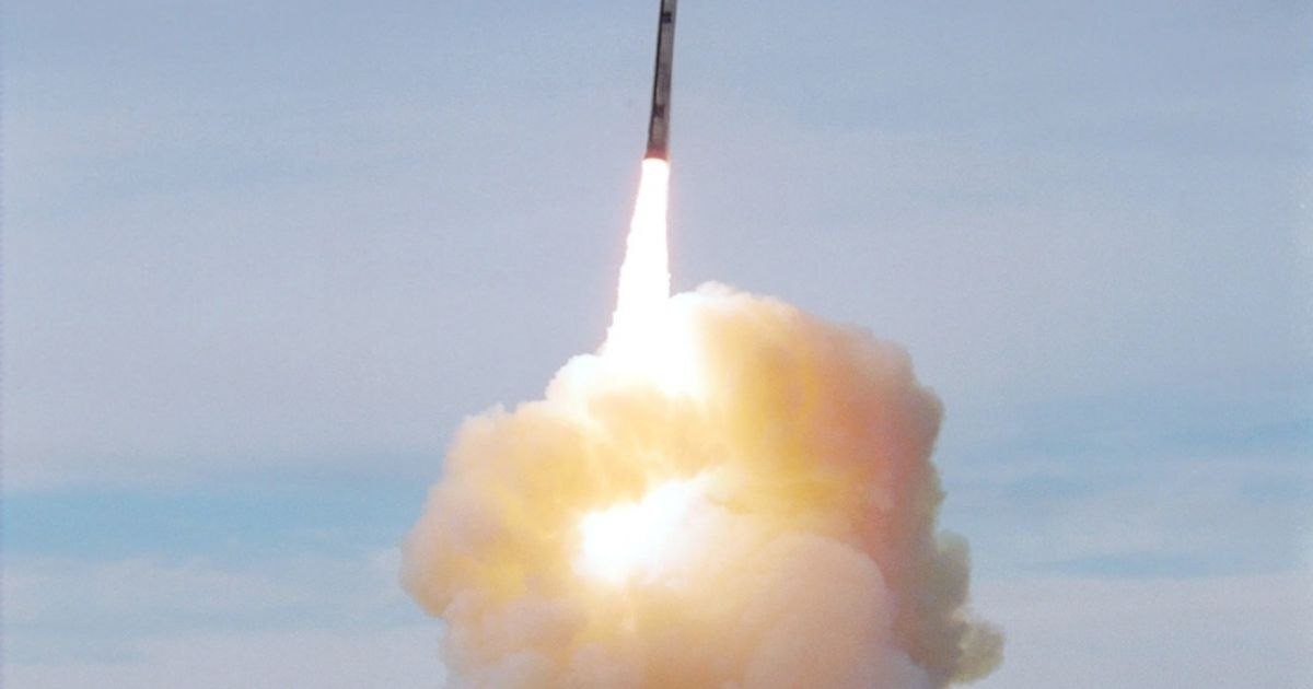 VIDEO SUA efectuează un test de rachetă balistică interzisă de Tratatul ...