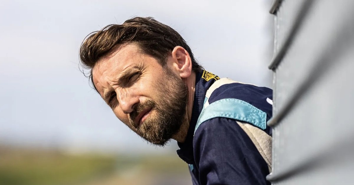 Ce sărăcie cruntă a îndurat Dani Oțil, în copilărie: „Plângeam. Îmi ...