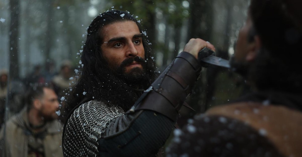 Doi actori români joacă în cel mai tare serial Netflix! Este pe primul ...