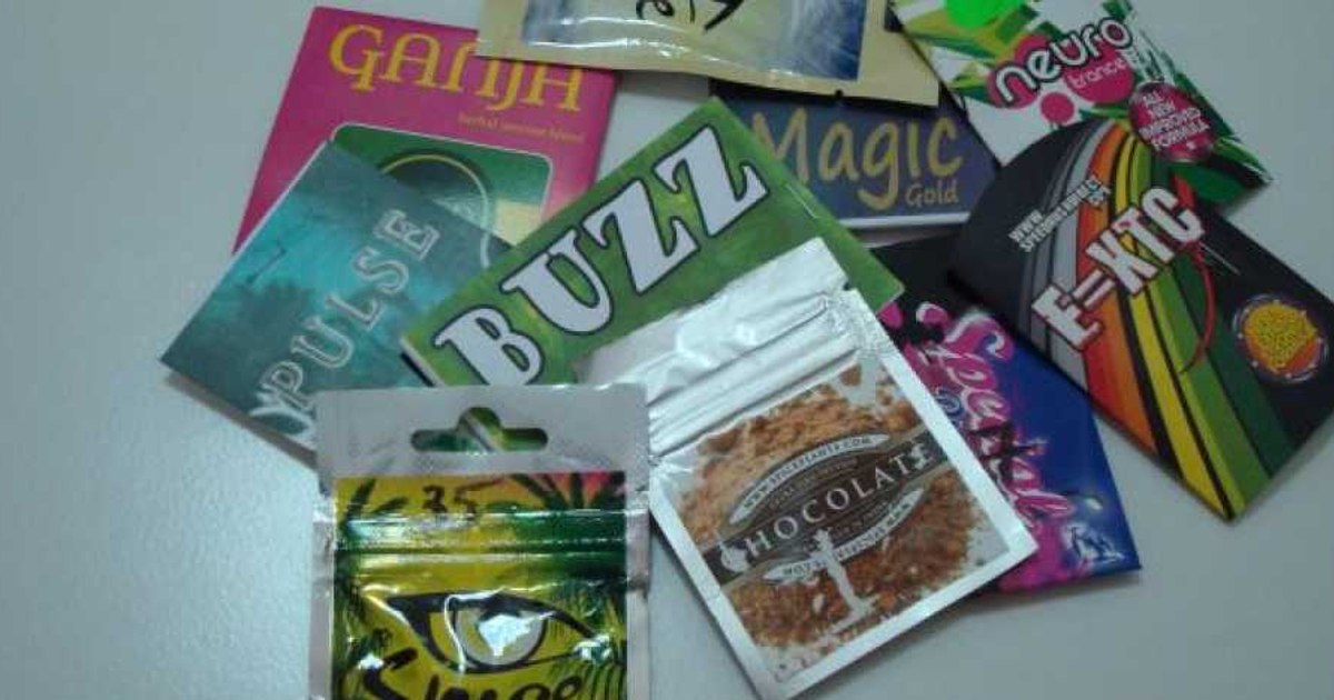 Achitat pentru trafic de etnobotanice după ce a stat în arest timp de ...