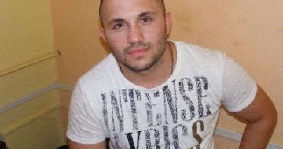 Luptătorul K1, Adrian Buda, s-a predat pe mâna polițiștilor. Timp de un ...