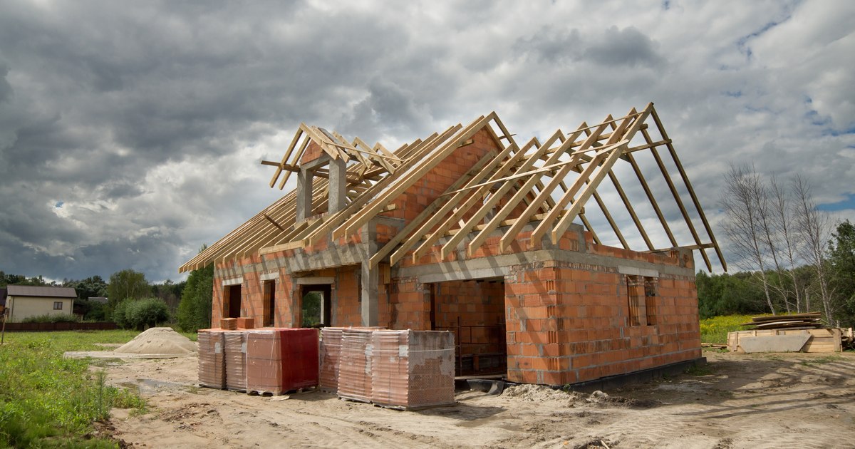 Cât mai costă să construiești o casă în 2026? Analiza despre scumpirile ...