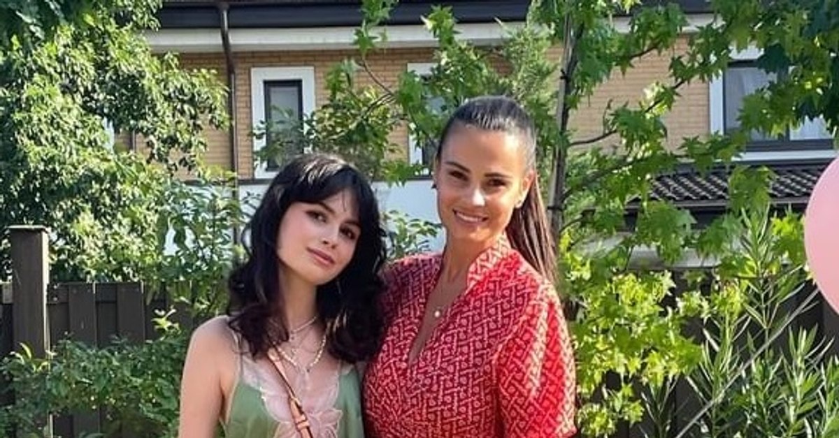 Cât de bine seamănă fiica Ancăi Serea cu vedeta!