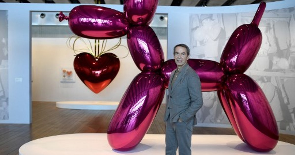 O sculptură realizată de celebrul artist Jeff Koons, spartă accidental ...