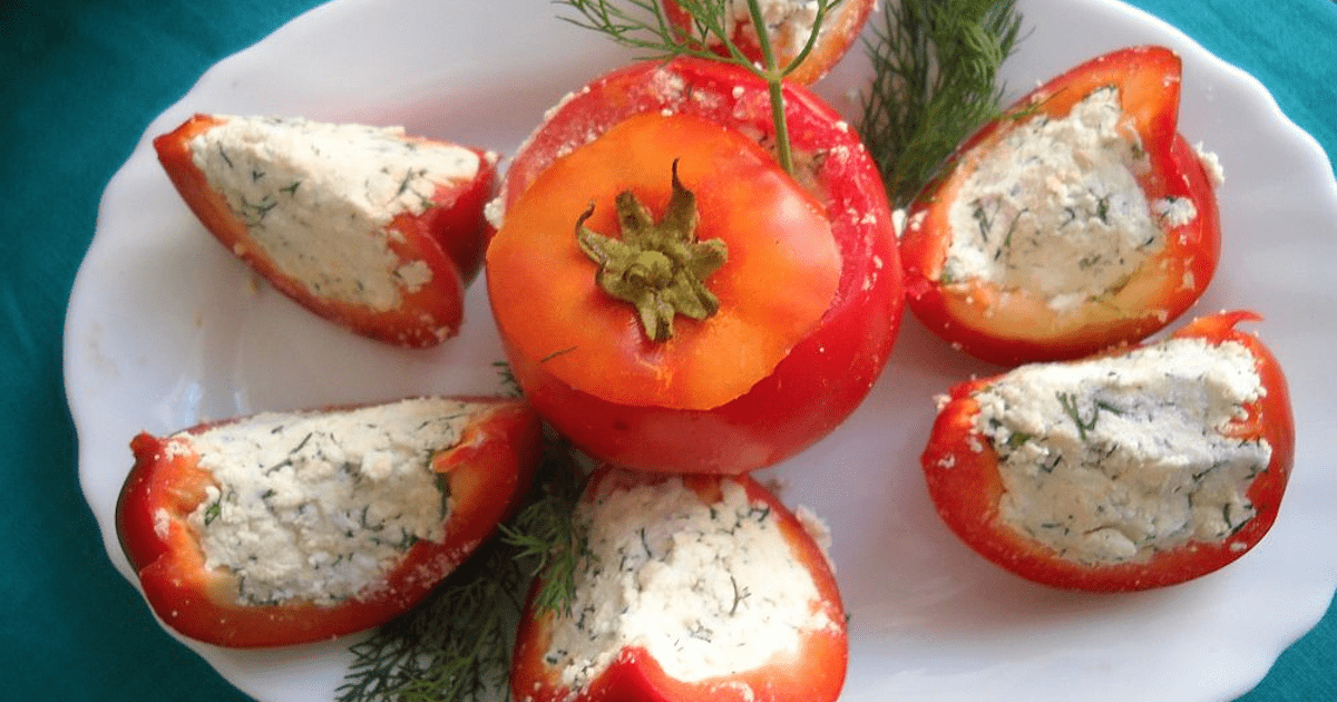 Ardei umpluţi cu urdă şi brânză de vaci - Mic dejun delicios
