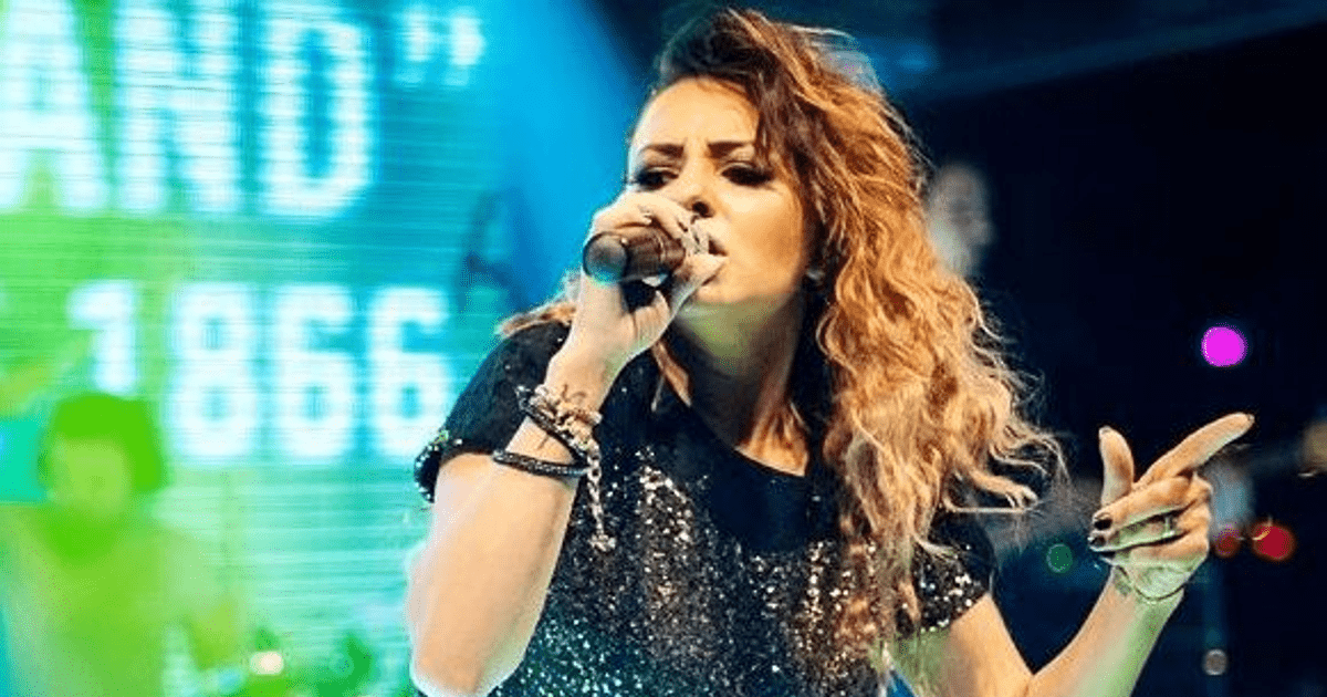 FOTO. Giulia a revenit pe scenă!