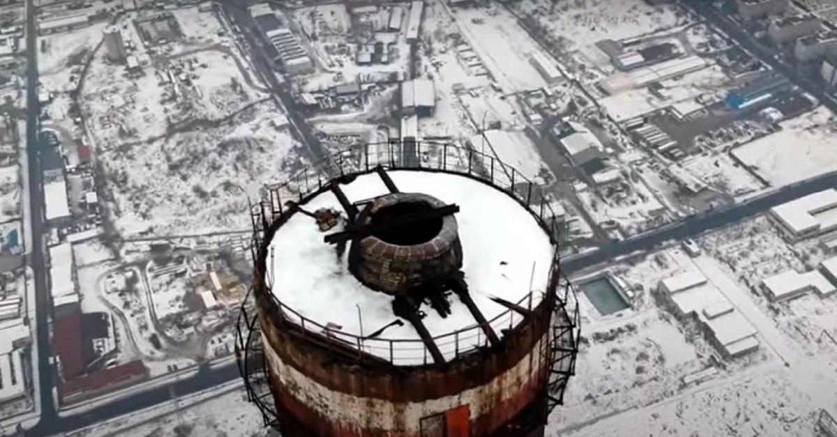 Turnul din România de care s-a ales praful. E mai înalt decât Turnul ...