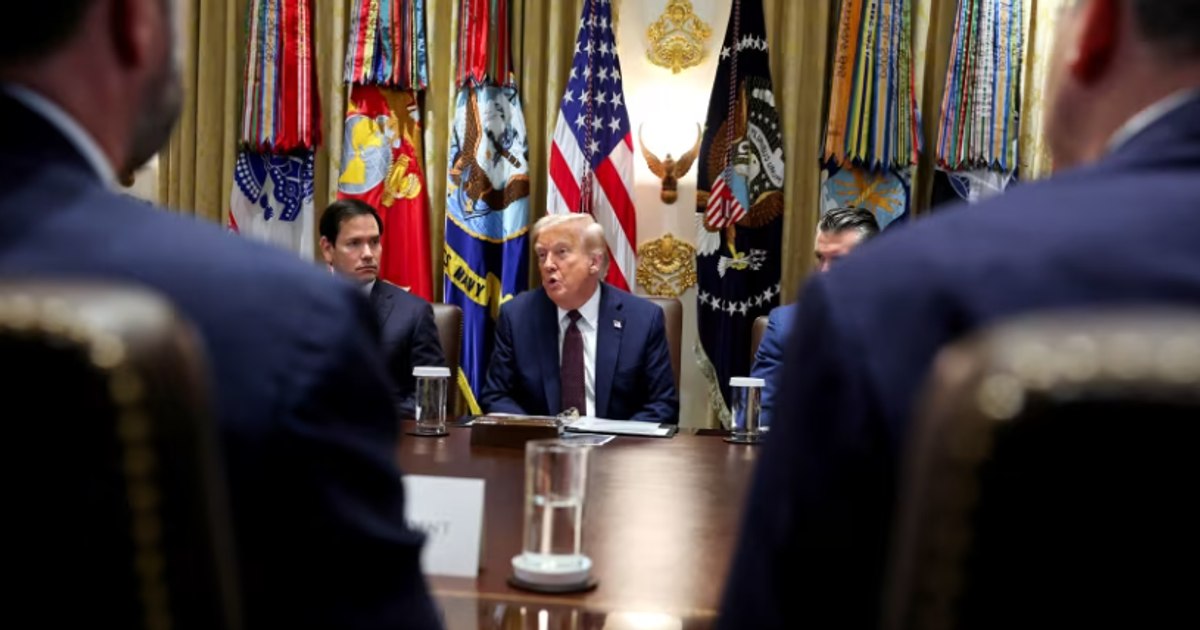 Trump promite că va cere pedeapsa cu moartea pentru orice crimă comisă ...