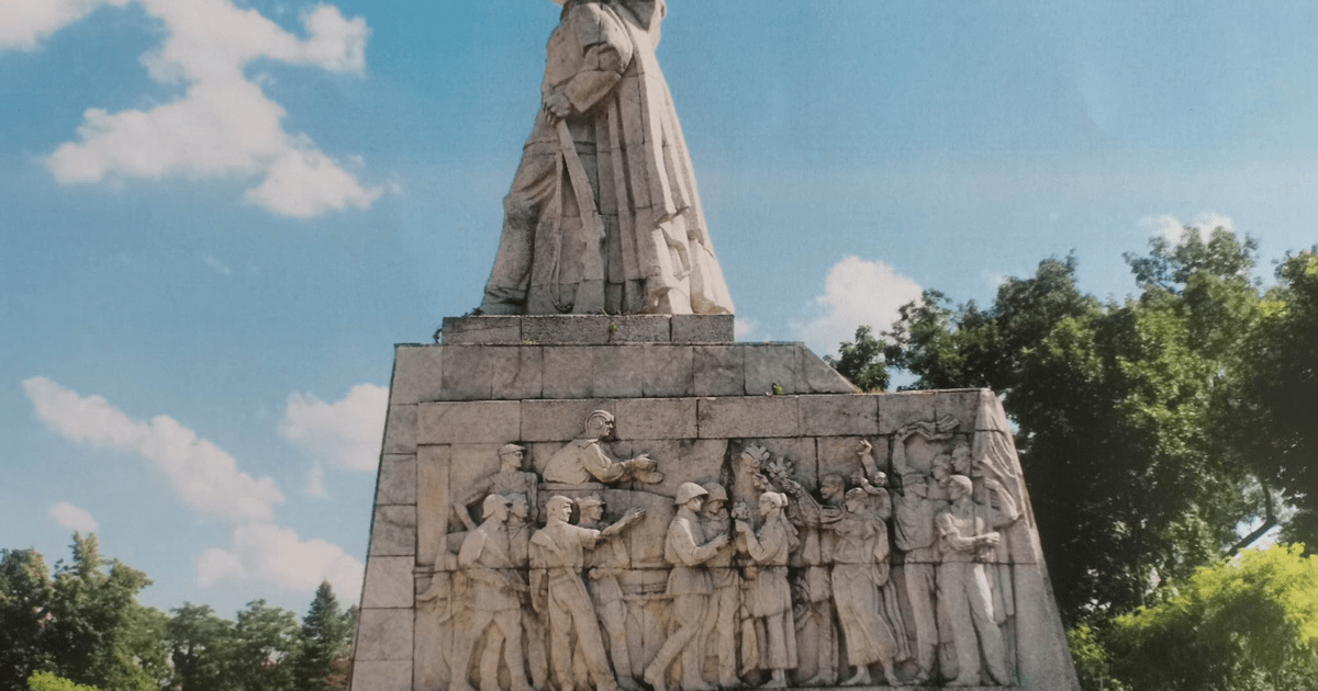 „Statuia Ostașului Sovietic”, mutată din Parcul Central din Timișoara?