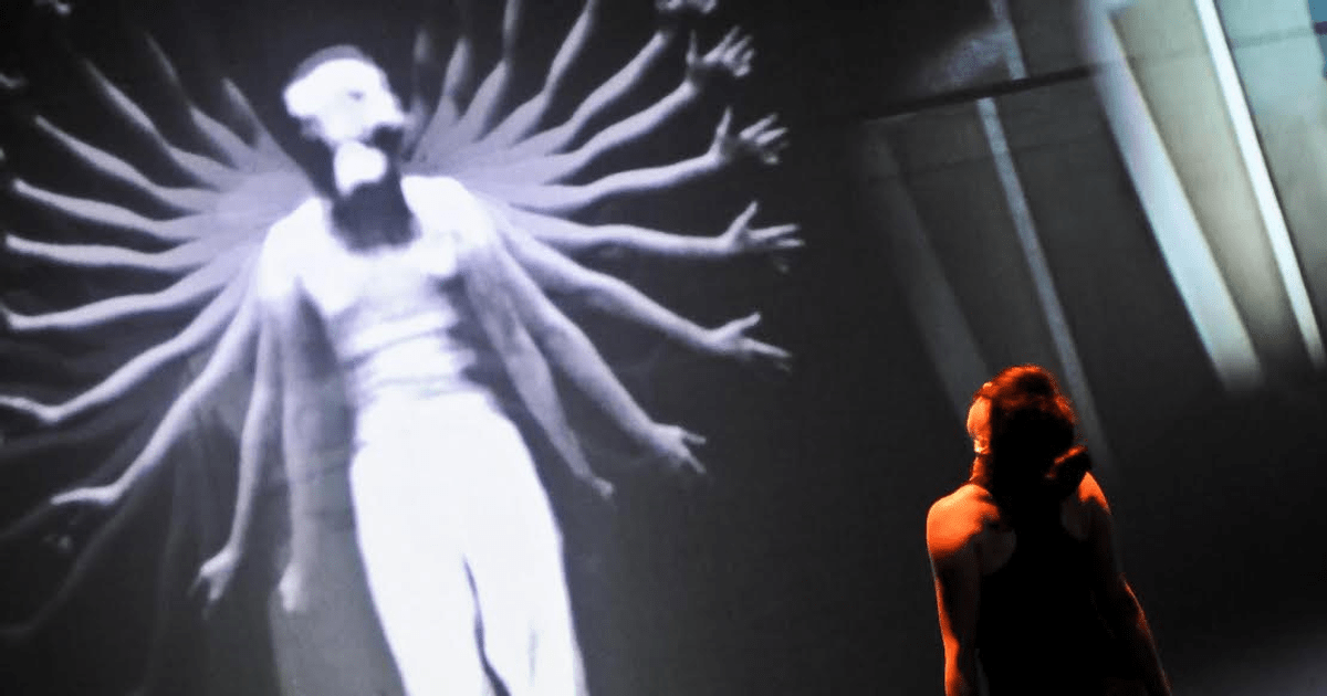 Mă simt bine, alaltăieri am vomitat