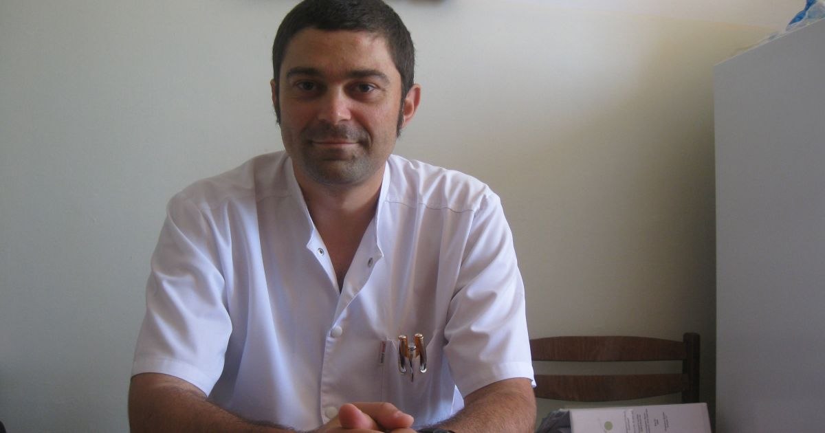 Cosmin Boldeanu, doctorul de pe locul I din Campania "Medicii cu care ...