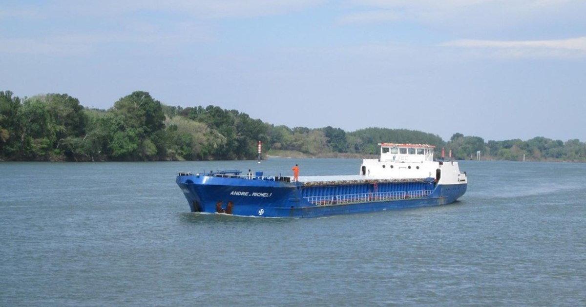 Rusia susține că a depistat urme de explozibili pe o navă care s-a ...