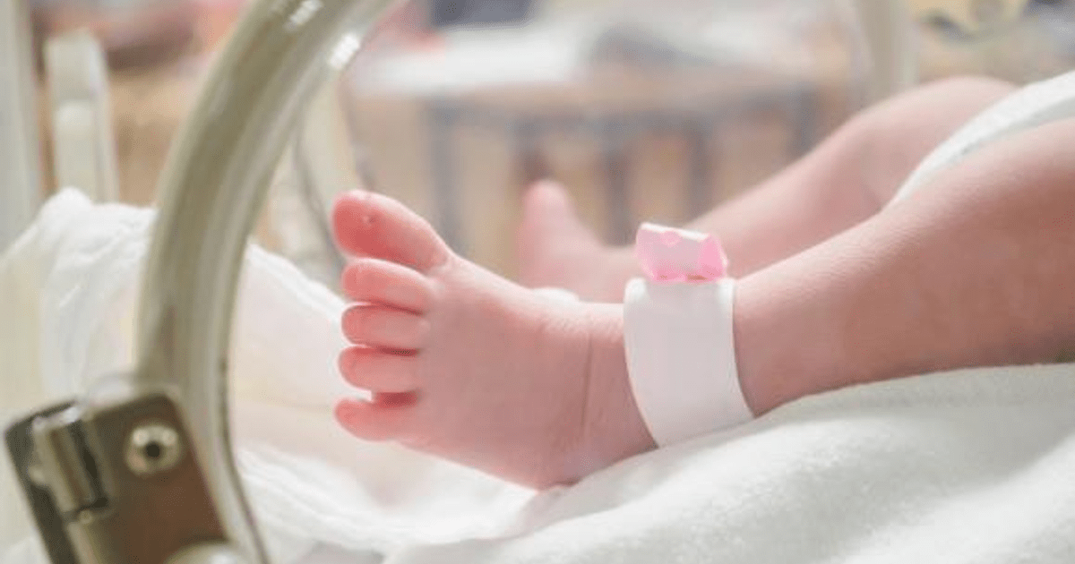 Primele semne ale infecţiei cu stafilococ auriu. O mamă face declaraţii ...