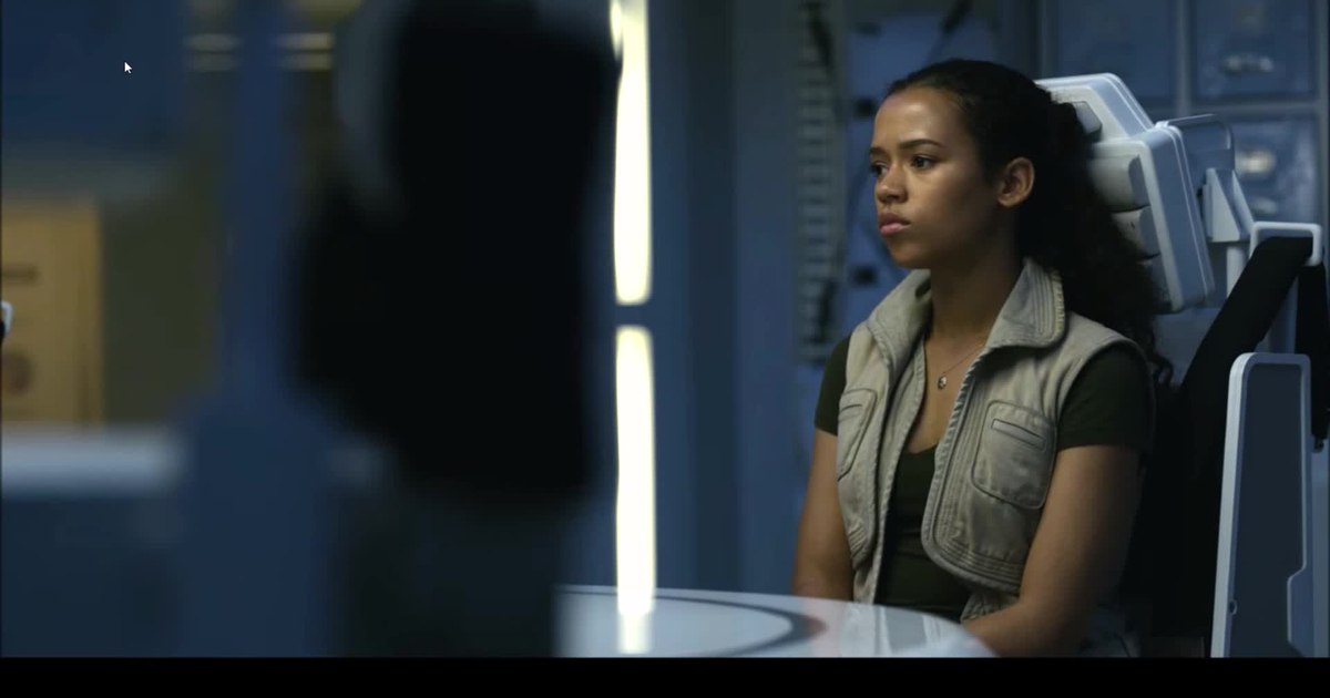 AOC G2590PX monitor de gaming, serial Netflix ”Lost in space” | adevarul.ro