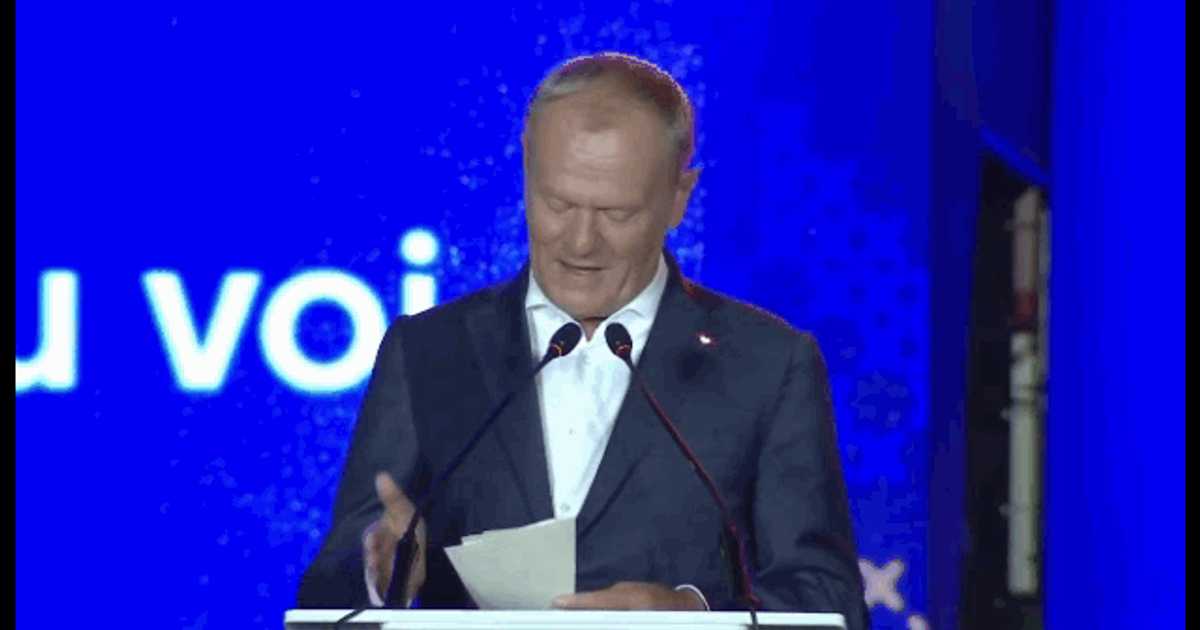 Emoție la Chişinău: Emmanuel Macron și Donald Tusk s-au adresat ...