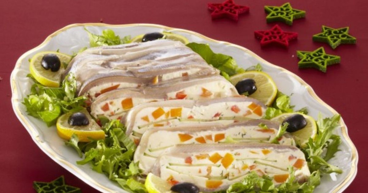 Terină de hering marinat, reţeta pe care trebuie să o încerci | adevarul.ro