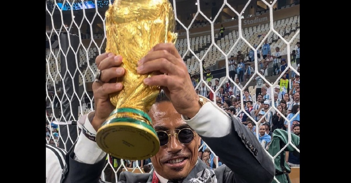 Celebrul masterchef, Salt Bae, anchetat de FIFA! În ce ipostază a ...