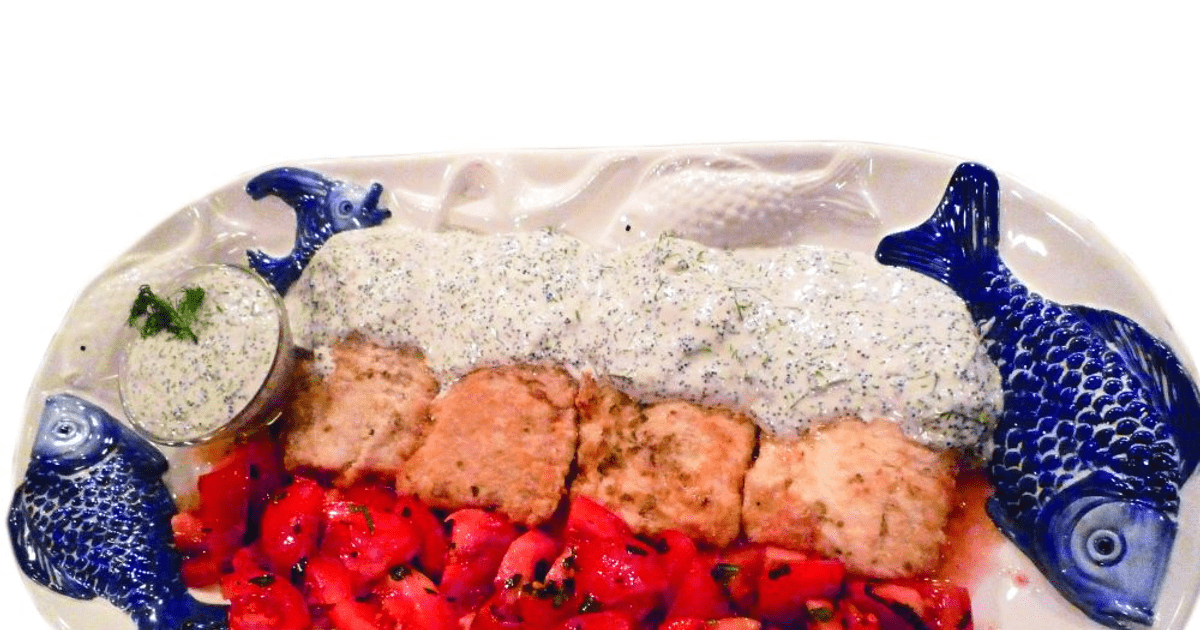 Cod pane cu salată de roşii