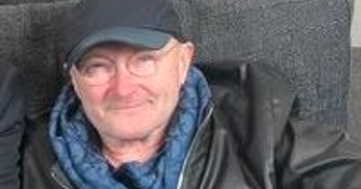 Phil Collins: ”Abia mai pot ridica un băț de tobă”!