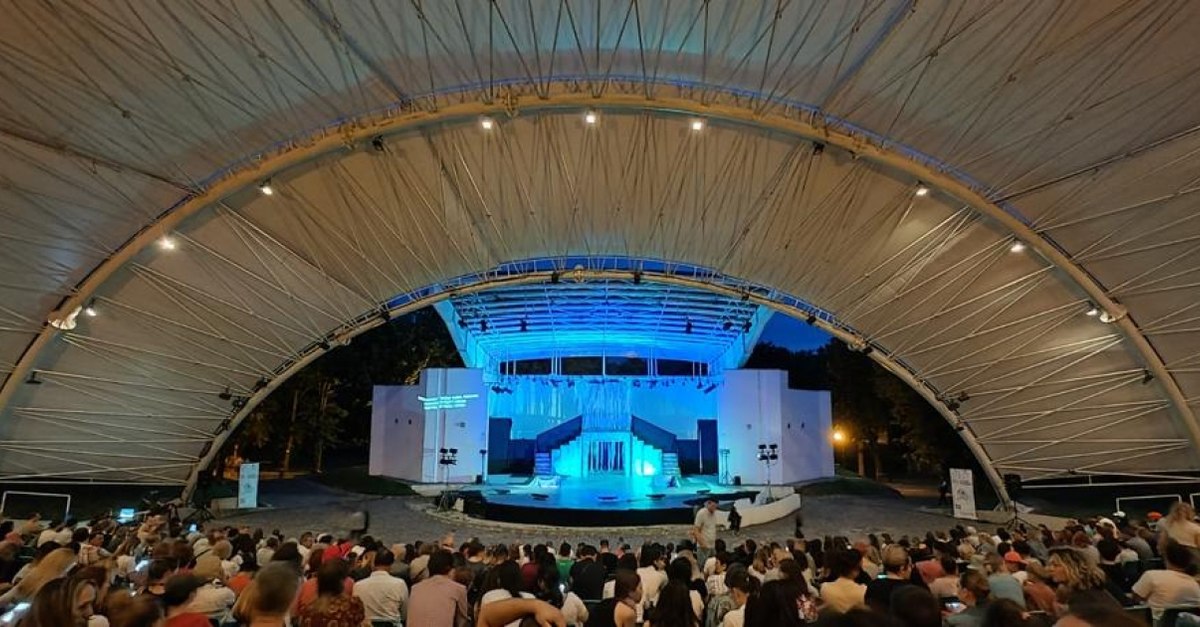 Doliu în lumea teatrului din România. Un mare actor „distins și stilat ...