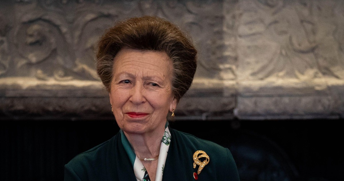 Bijuteria prețioasă purtată de Prințesa Anne! A apărut cu ea prima dată ...