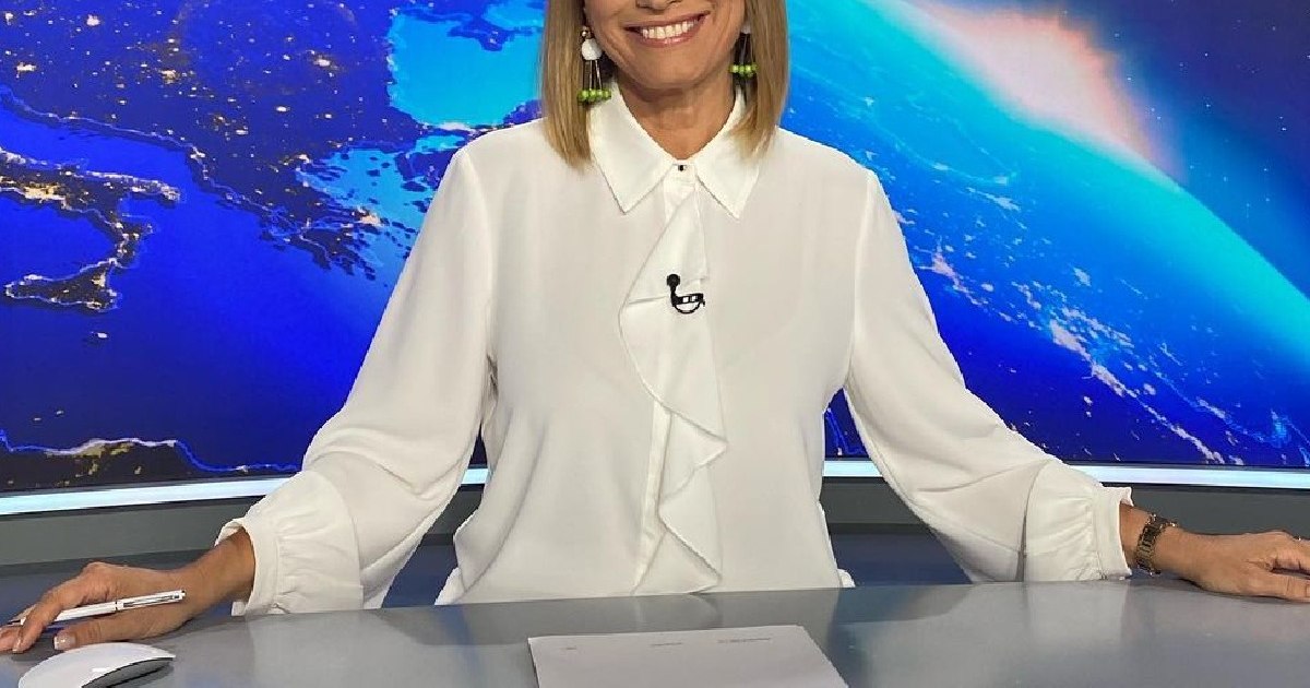 Andreea Esca, pregătită de emisie de mică. „Venea și mă trezea, brusc ...