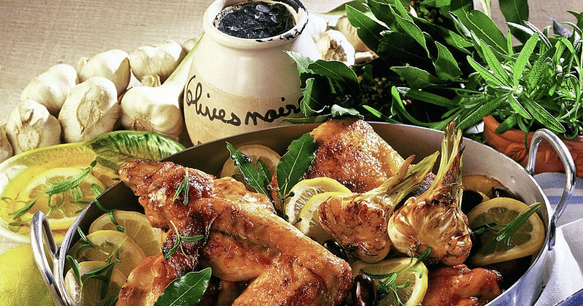 Aripioare de pui preparate în stil mediteranean