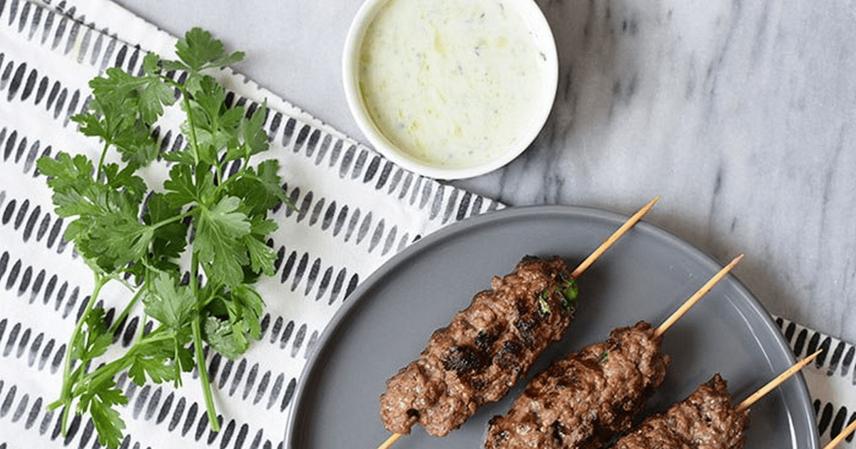 Kebab cu sos tzaziki