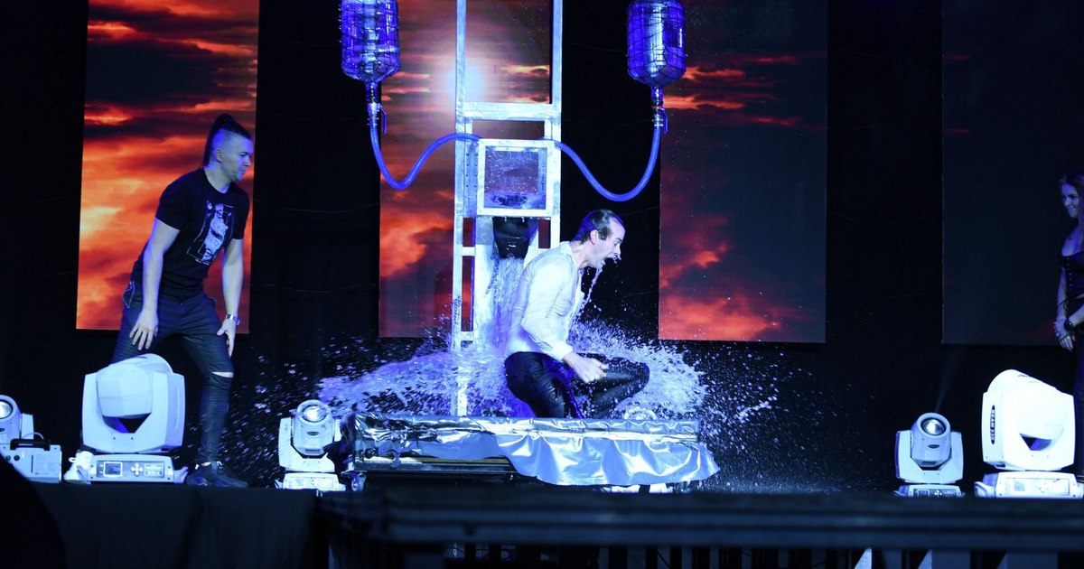 Show memorabil la Timișoara. Sala Olimpia, neîncăpătoare la Festivalul Internațional de Magie ...