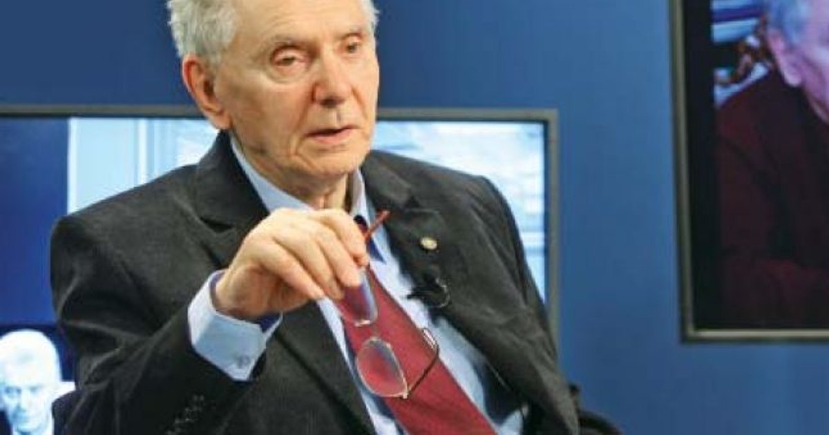 VIDEO: Radu Ciuceanu, preşedintele Institutului Naţional pentru Studiul ...