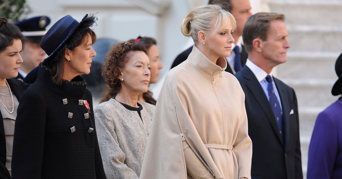 Prințesa Charlene n-a fost mereu tunsă scurt. Cele mai cool moduri în ...