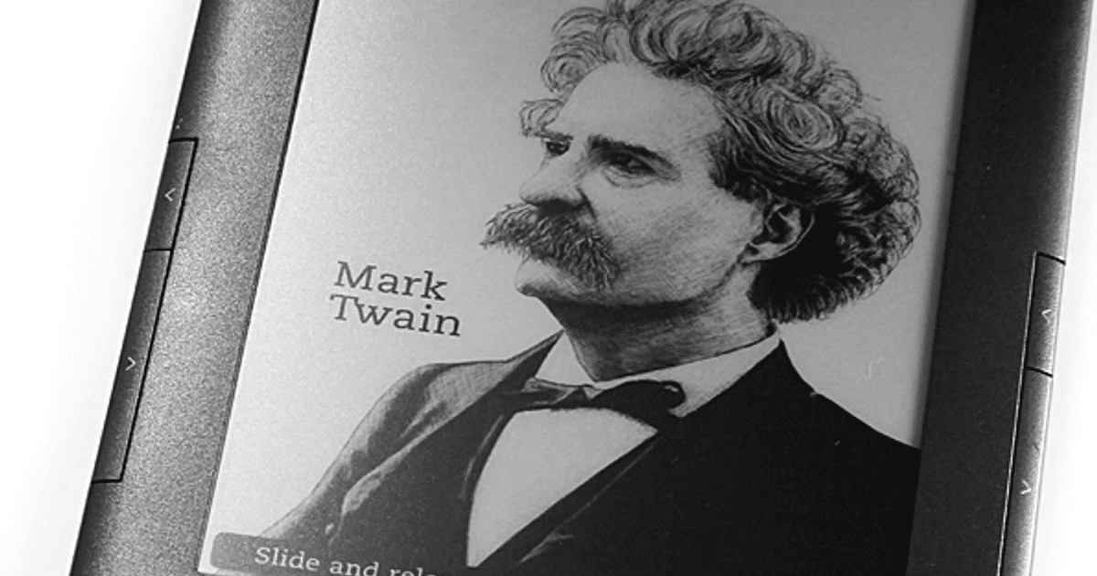 „Un e-book e precum un player“ - 3 întrebări pentru Alin CROITORU