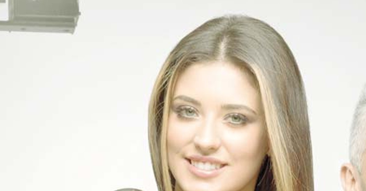 Antonia, 25.000 € pe lună de la turci ca să lucreze cu copiii