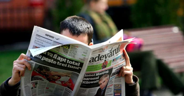 „Adevărul“ se distanţează de zona politică în perioada postelectorală ...