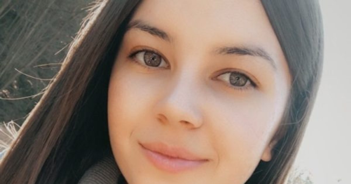 Timeea, tânăra care a murit strivită de un buldozer transportat de un ...