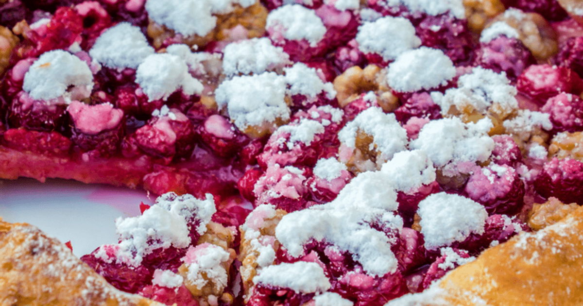 Tartă rustică de zmeură. Profită de fructele verii!