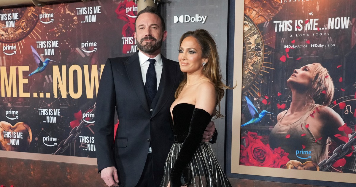 Diva divelor! Jennifer Lopez, ravisantă la brațul lui Ben, într-o ...