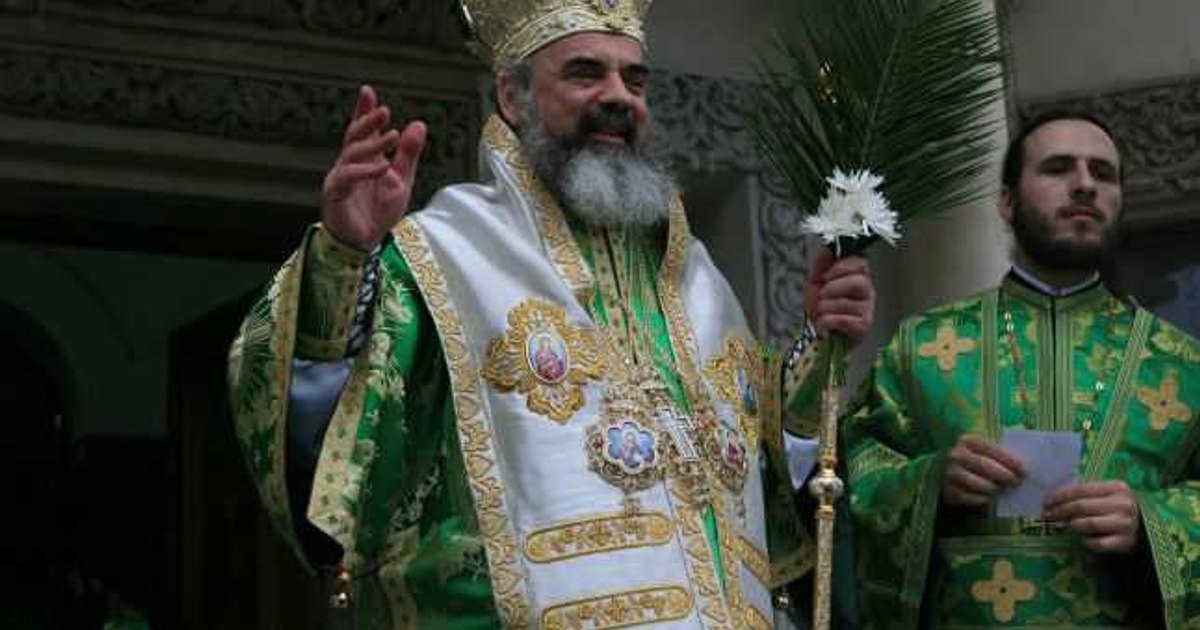 PF Daniel primeşte salariu pentru un hobby | adevarul.ro