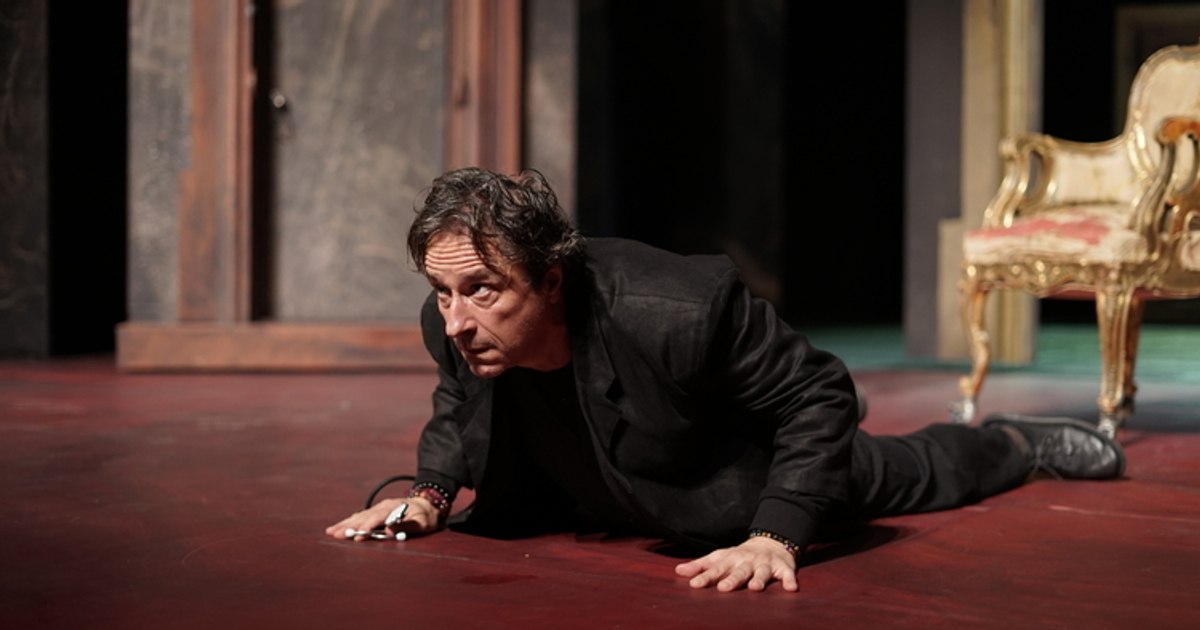 „Avarul“, de Molière, cu actorul Claudiu Bleonț în rolul principal ...