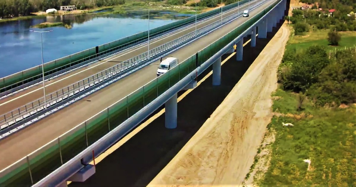 Podul peste Olt de pe DEx12: Cum s-a ridicat cel mai lung viaduct din ...