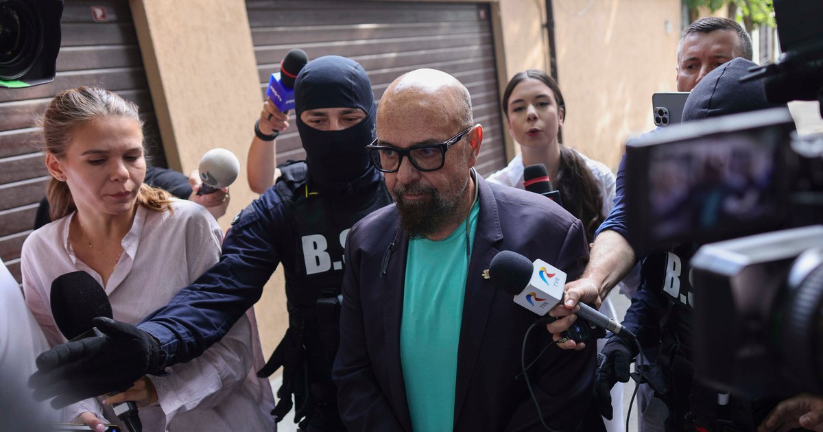 Cristian Popescu Piedone, trimis în judecată de DNA. Este acuzat că ar ...