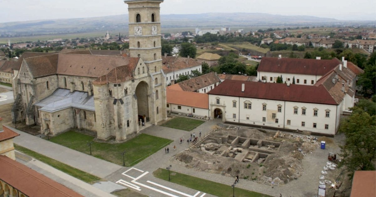 Biserică de rit răsăritean, veche de un mileniu, descoperită la Alba ...