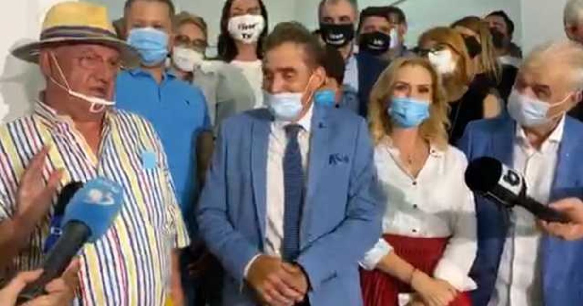 Petre Roman deschide lista consilierilor PSD pentru Capitală. Mitică ...