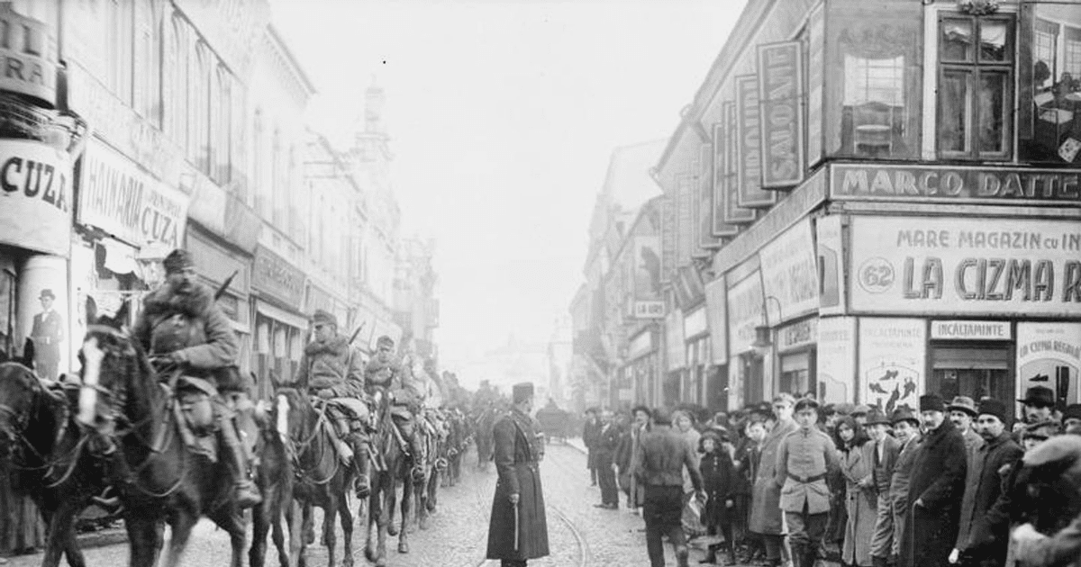 Poveste de război, de la extaz la agonie și invers