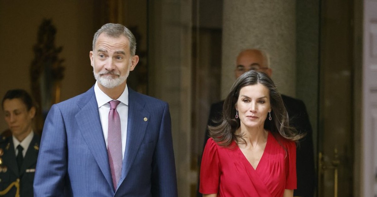 Regele Felipe al Spaniei a mai iubit alte trei femei, în afară de ...