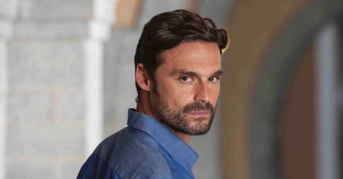 VIDEO EXCLUSIV Cum a ajuns un actor celebru în lacrimi