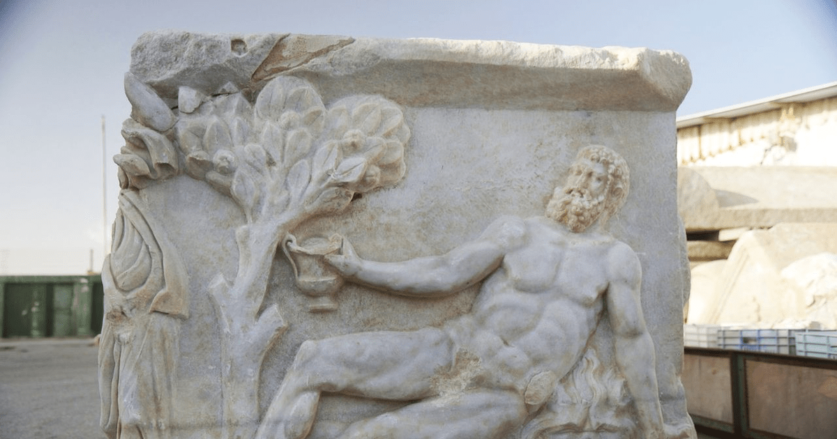 Un sarcofag roman vechi de 1.700 de ani, descoperit de arheologi / FOTO