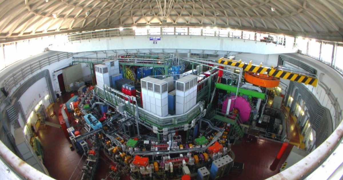 Minunatele acceleratoare de particule: de la Big Bang şi ...