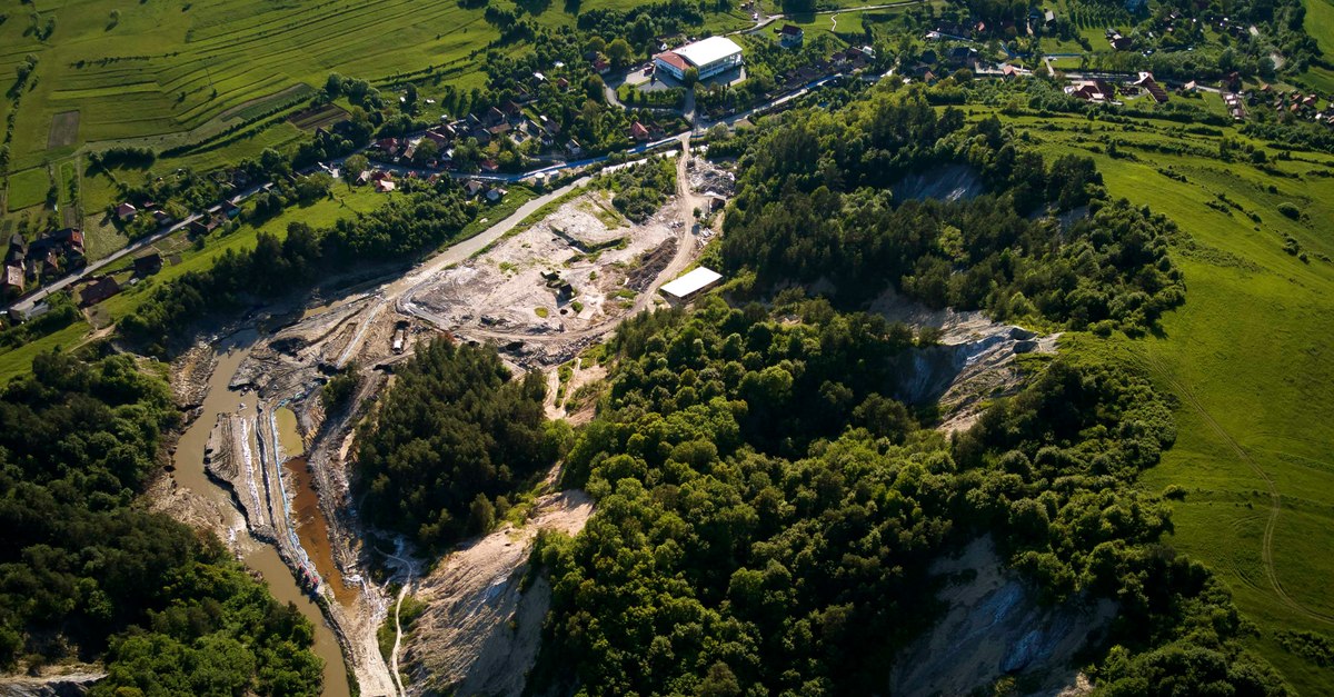 Soluție de criză la Praid: un lac artificial uriaș cu apa din ...